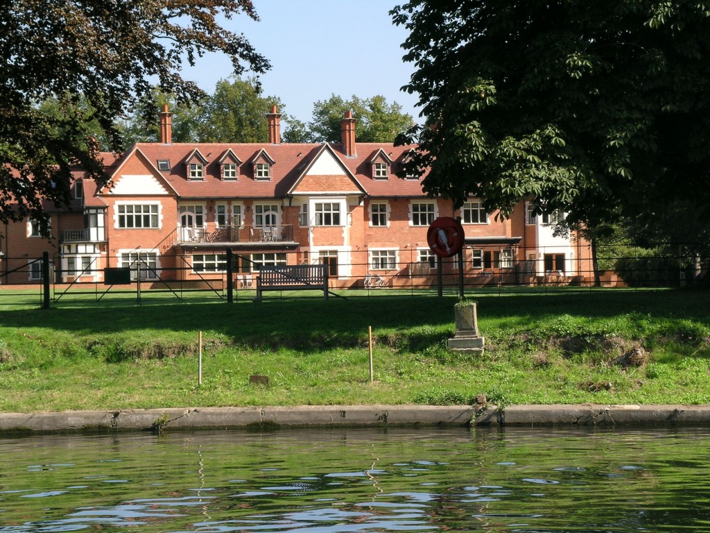 What to see in Staines Upon Thames | Clarendon Apartments - Serviced ...